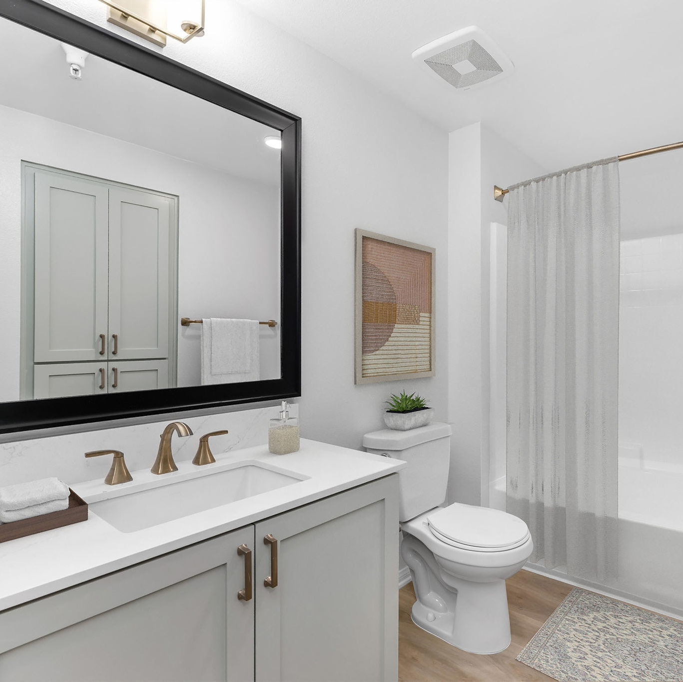 Elara at Warner Center | Apartment and Community